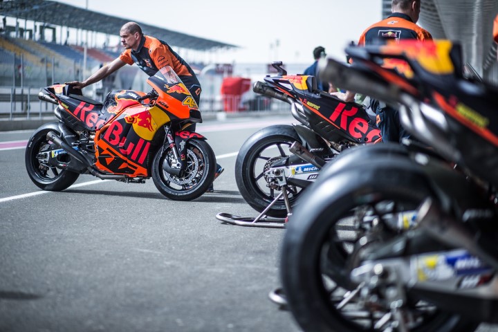 Trabajar en MotoGP: KTM te lo pone fácil | MOTOSAN