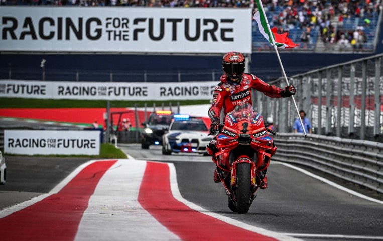 Bagnaia, separado por 5 puntos de Martín: "Rossi me dijo que repitiera ...